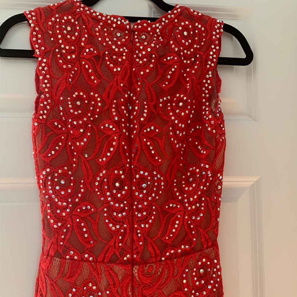 Gorgeous Red Lace Gown - Gem